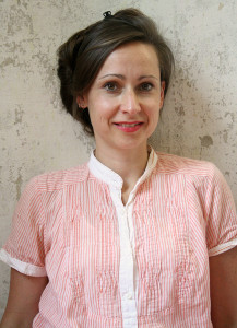 about – Caroline Heinrich